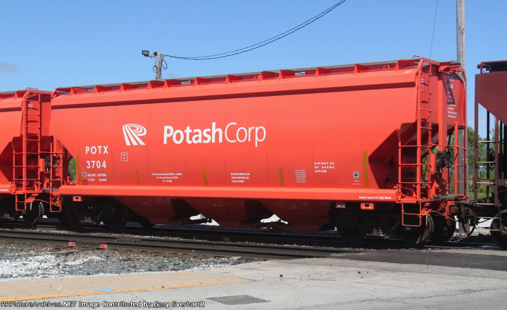 POTX 3704 - PCS Sales USA Inc